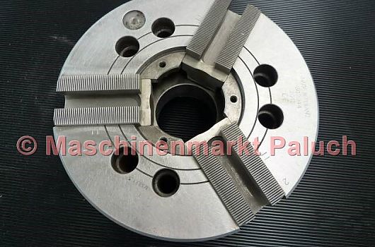 Dreibackenfutter für Mazak Maschinen